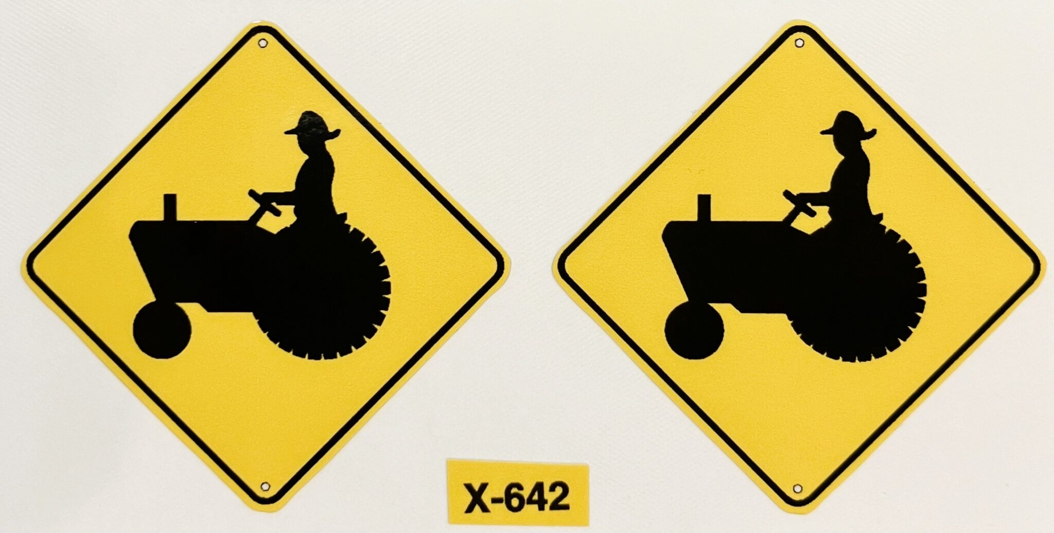 Decal Tractor Crossing Sign DX644 - Midwest Decals & Farm Toys